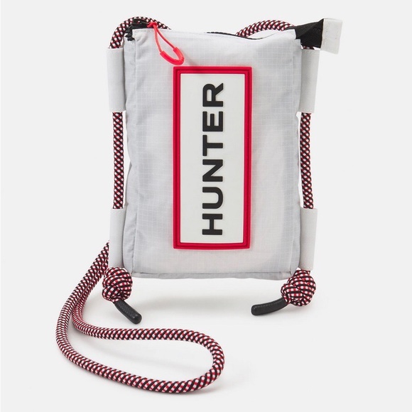 Hunter | Bags | Hunter Travel Ripstop Logo Phone Pouch | Poshmark